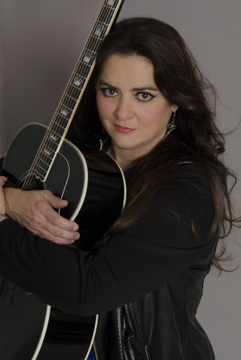 In Profile: Shelley King | Lone Star Music Magazine