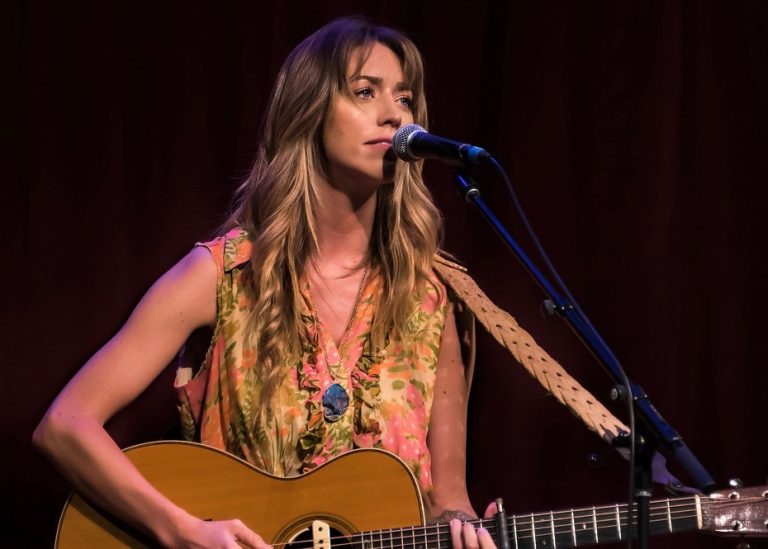 In Memoriam: Kylie Rae Harris, May 15, 1989 — Sept. 4, 2019 | Lone Star ...